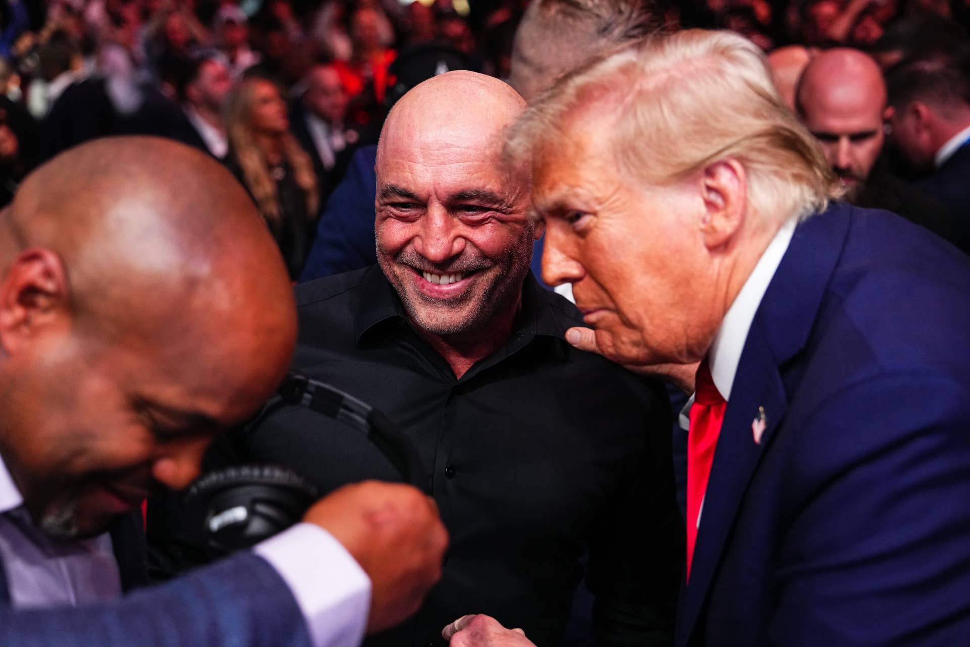 Joe Rogan brings back guest that caused massive Spotify backlash ...