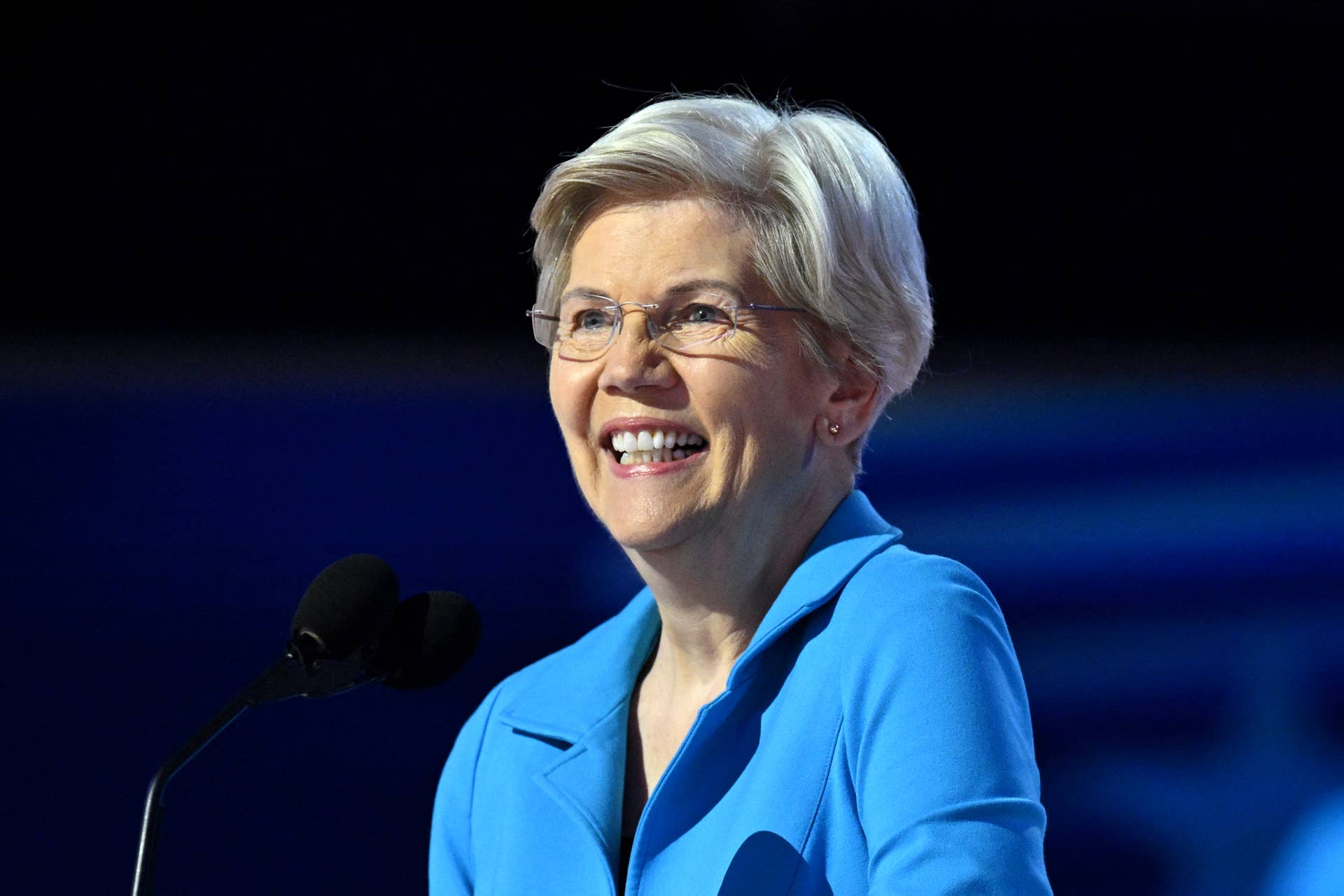 Elizabeth Warren's net worth: Senator salary, real estate & more ...