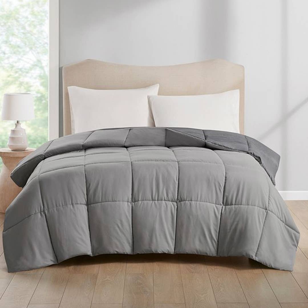 Macy's is selling a $50 queen comforter for only $17 - TheStreet