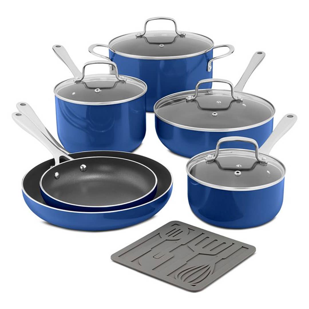 Macy's is selling a $300 non-stick cookware set for $105 - TheStreet
