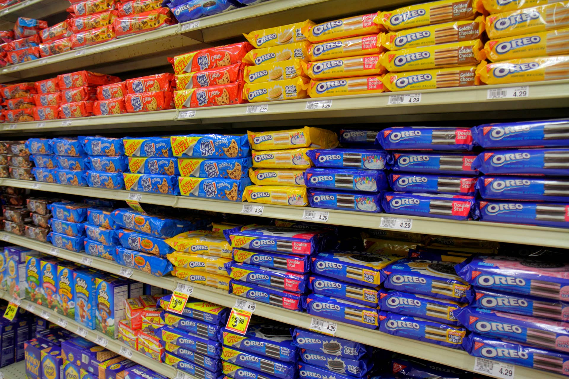 Oreo launches new flavor in collaboration with a fan-favorite singer ...