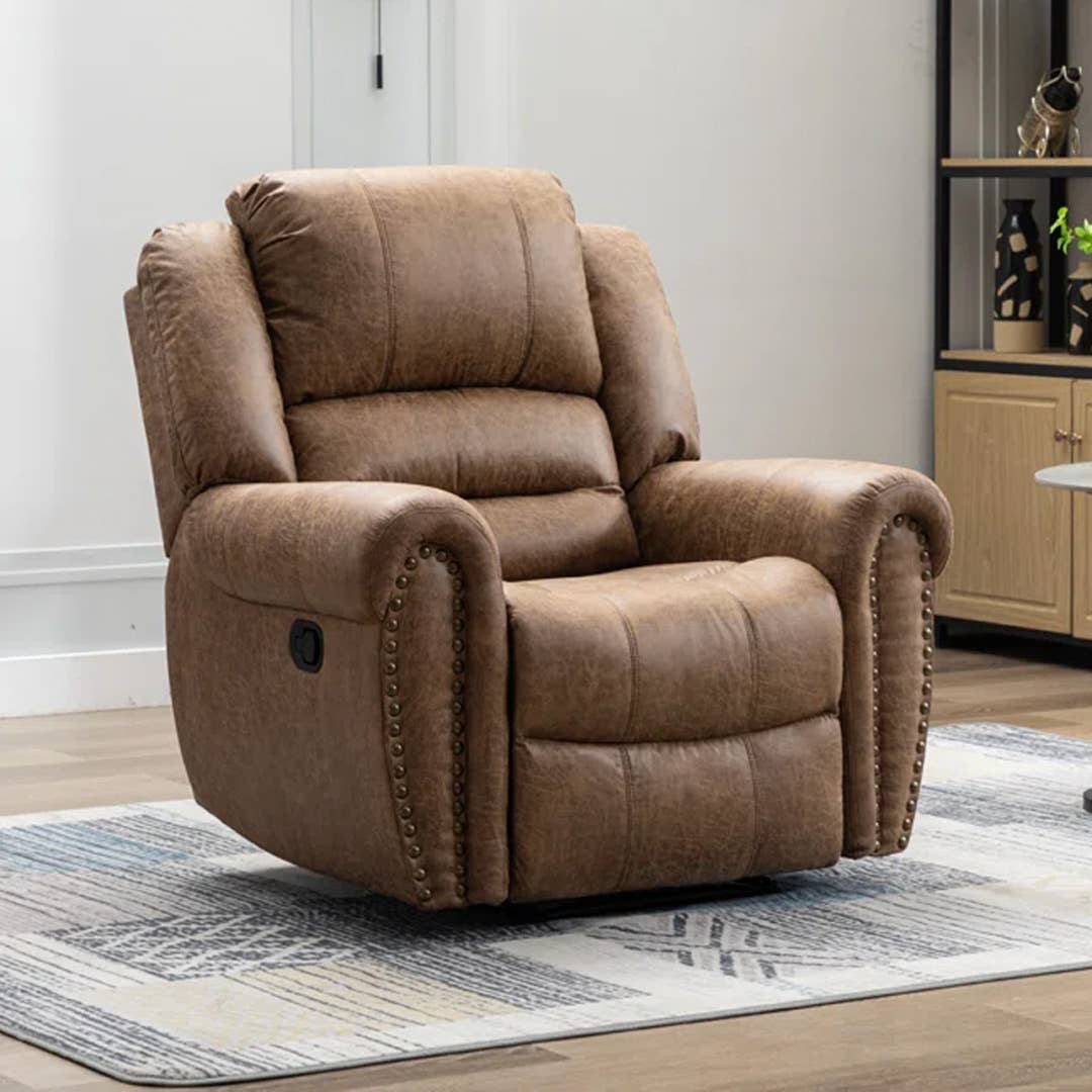 Wayfair is selling a $750 recliner for $250 - TheStreet