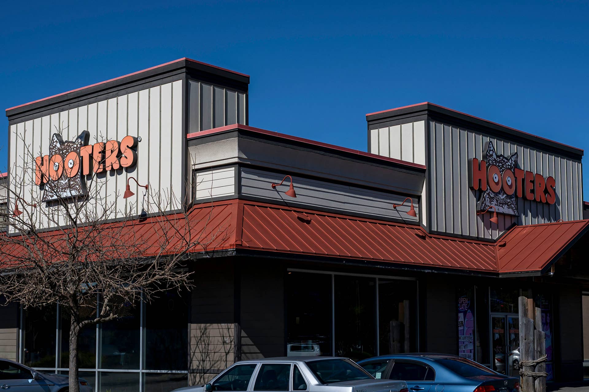 Popular restaurant chain plans to file Chapter 11 bankruptcy - TheStreet