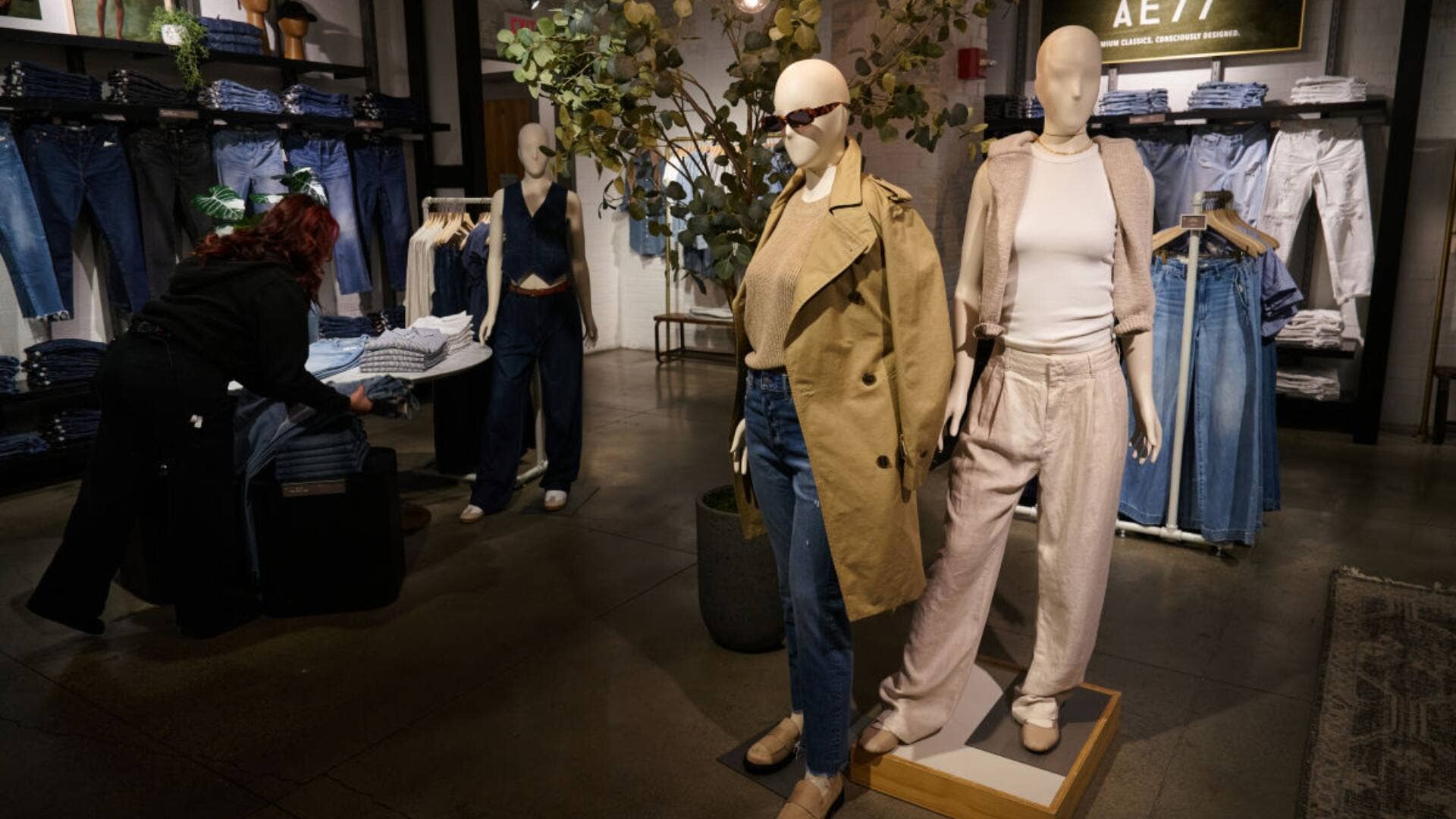 American Eagle CEO issues stern warning about customer behavior - TheStreet