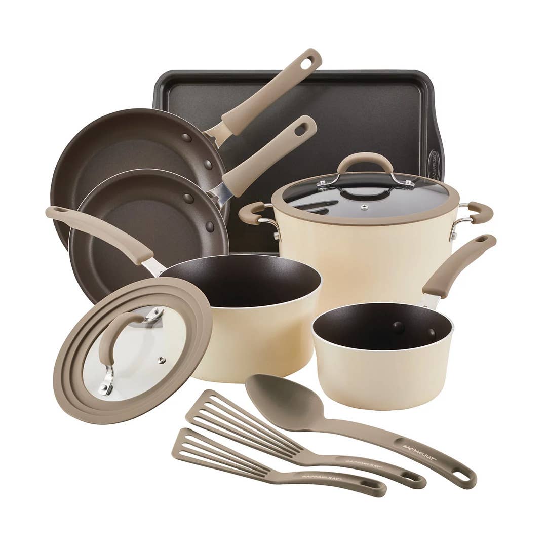 Macy is selling a $250 11-piece cookware set for just $90 - TheStreet