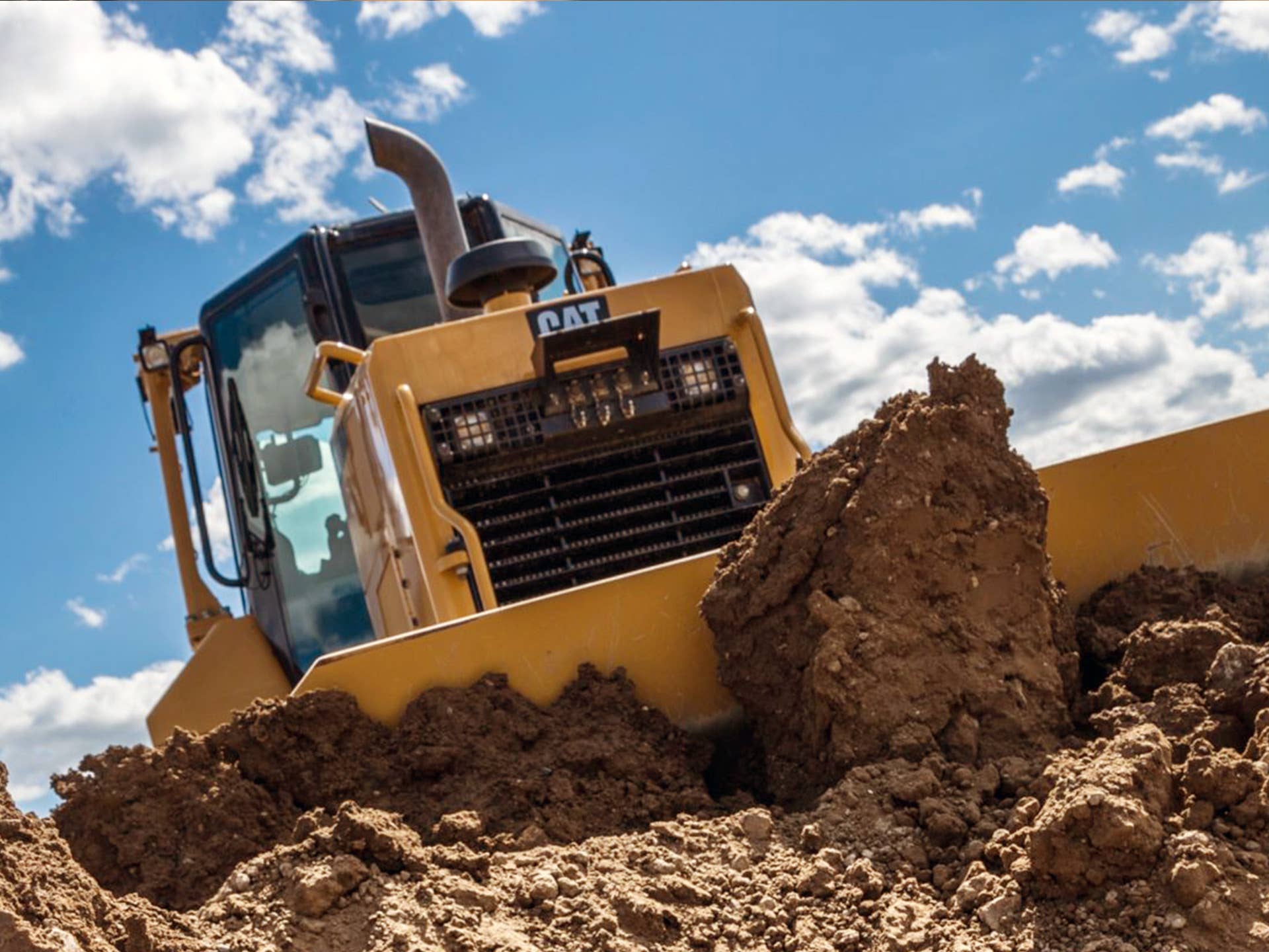 Caterpillar buys little-known AI startup in surprise move | CAT - TheStreet