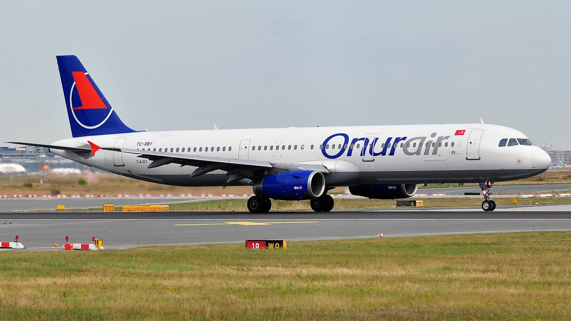 33-year-old airline facing bankruptcy, asset sale - TheStreet