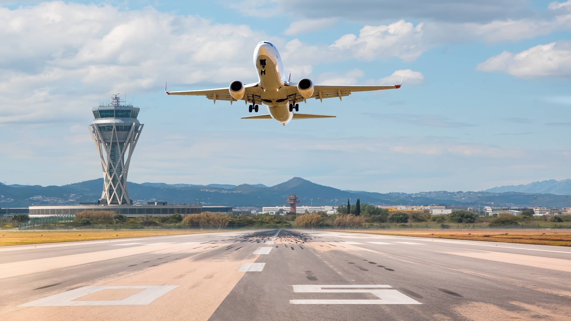 Major air freight hub reopens after deadly plane crash - TheStreet