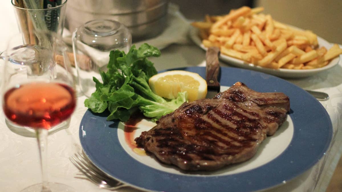 Discount steakhouse chain closed over 600 restaurants, only 15 left ...
