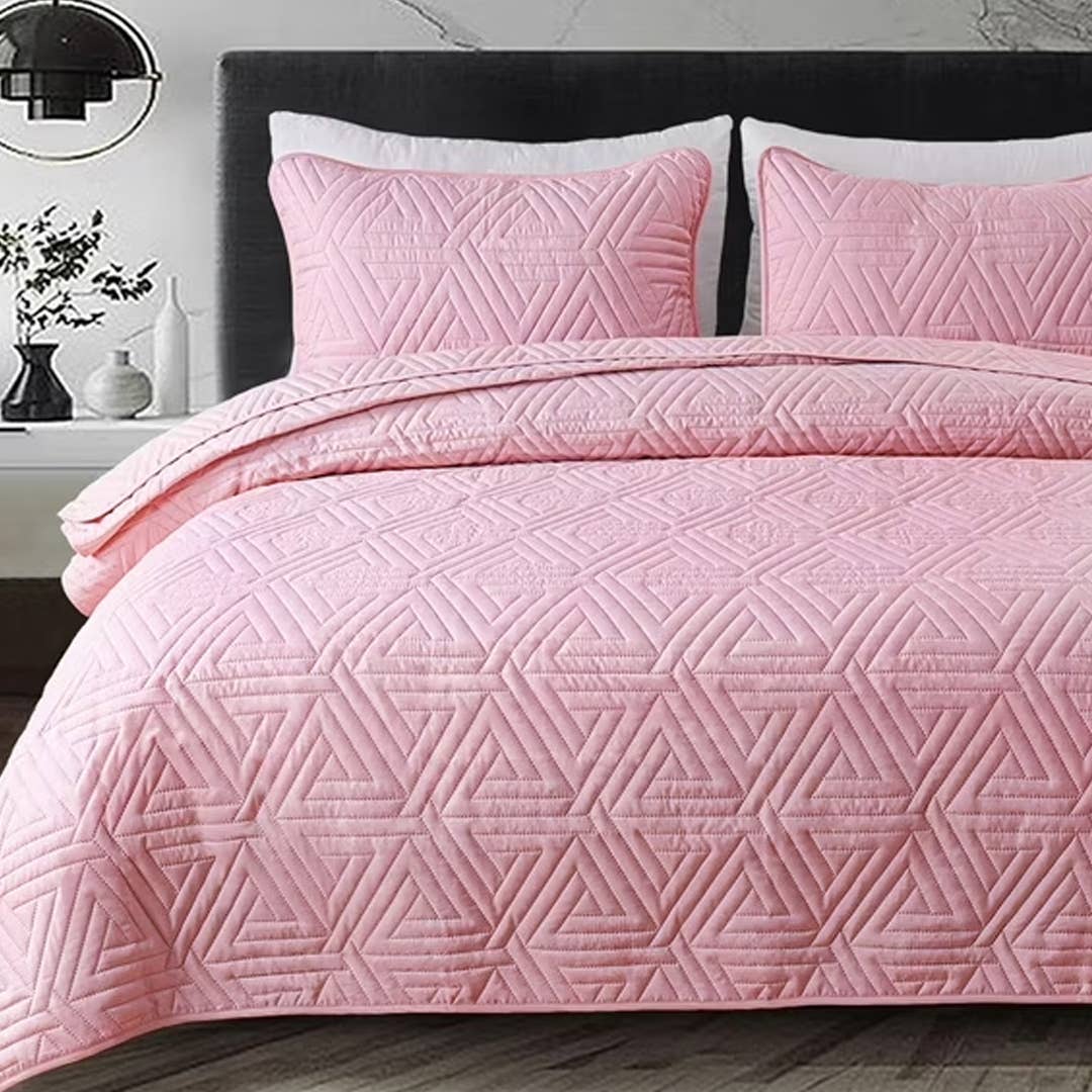 Walmart is selling a $74 3-piece bedding set for $30 - TheStreet