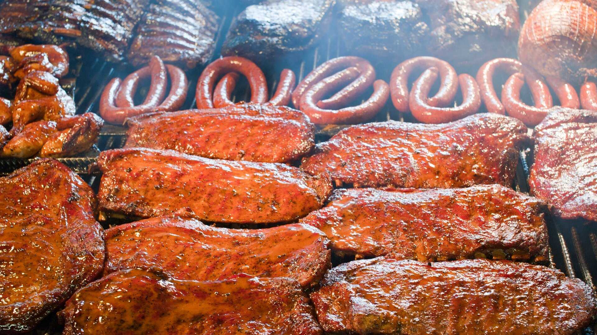 Popular barbecue chain closing almost half of its locations - TheStreet