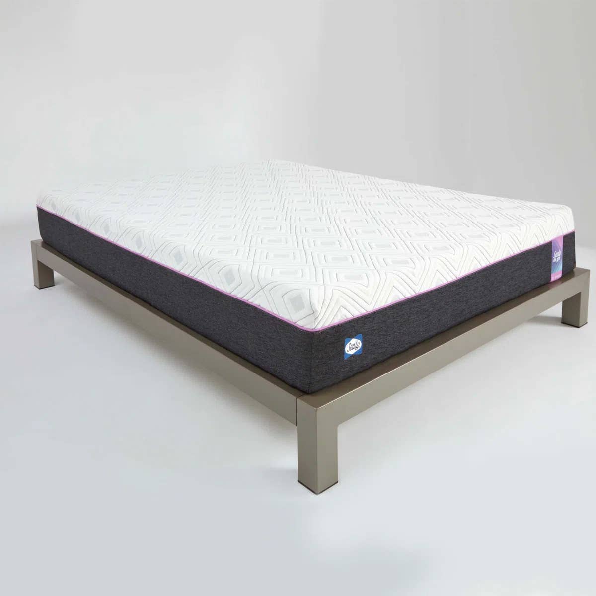 Wayfair is selling a $1,099 hybrid mattress for $400 - TheStreet