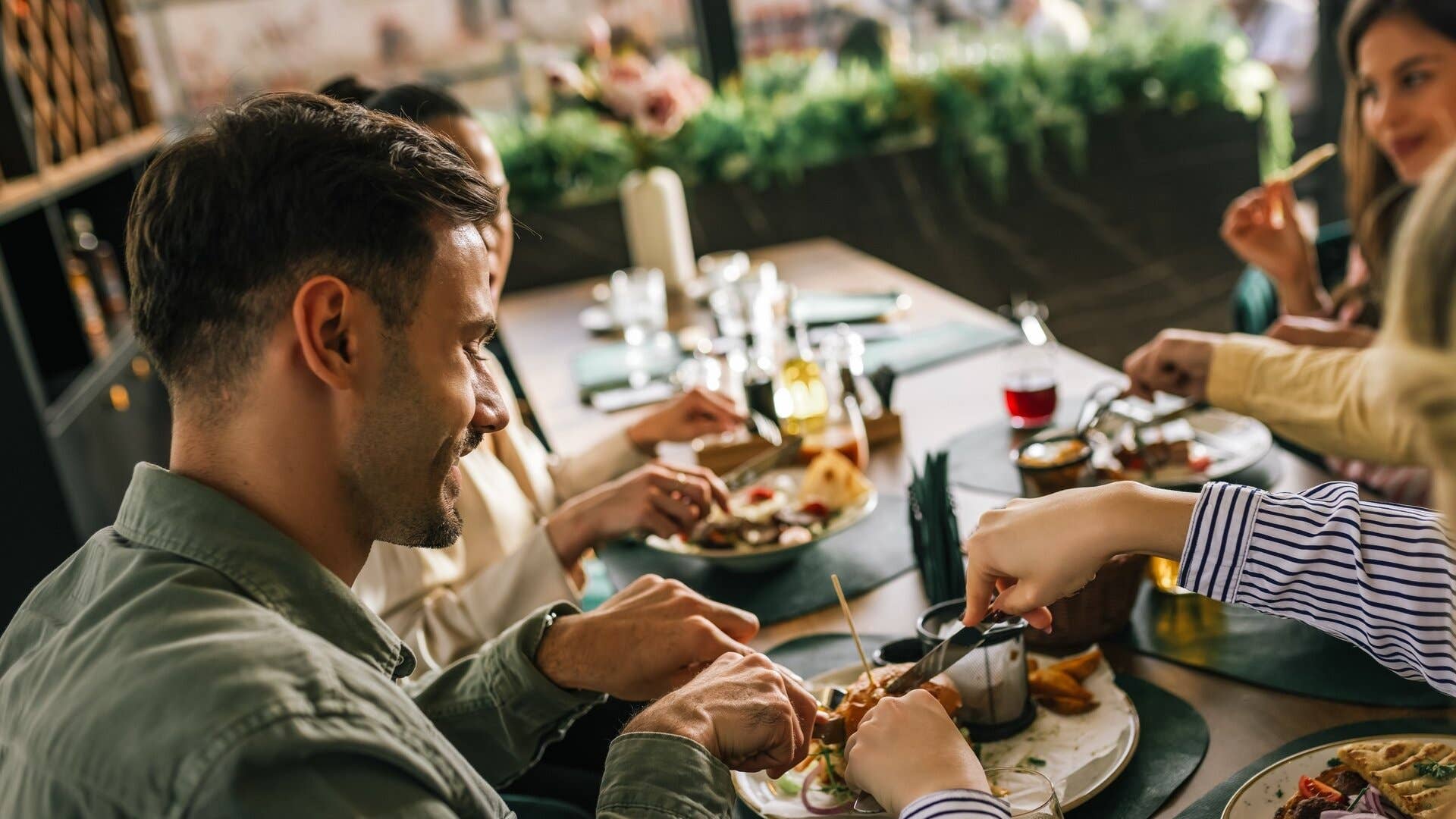Restaurant chain closes locations after 46 years, plans next chapter ...