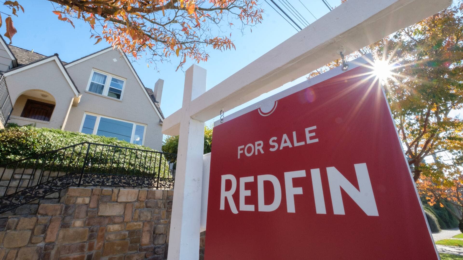 Redfin reports big housing market news for homebuyers - TheStreet