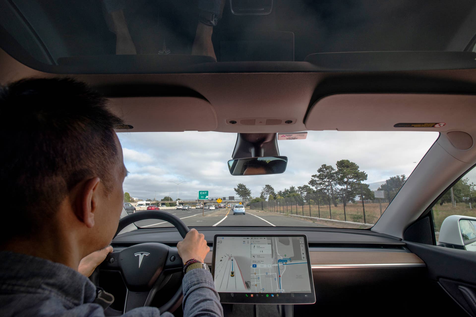 Judge orders Tesla to make major change or halt sales in California ...