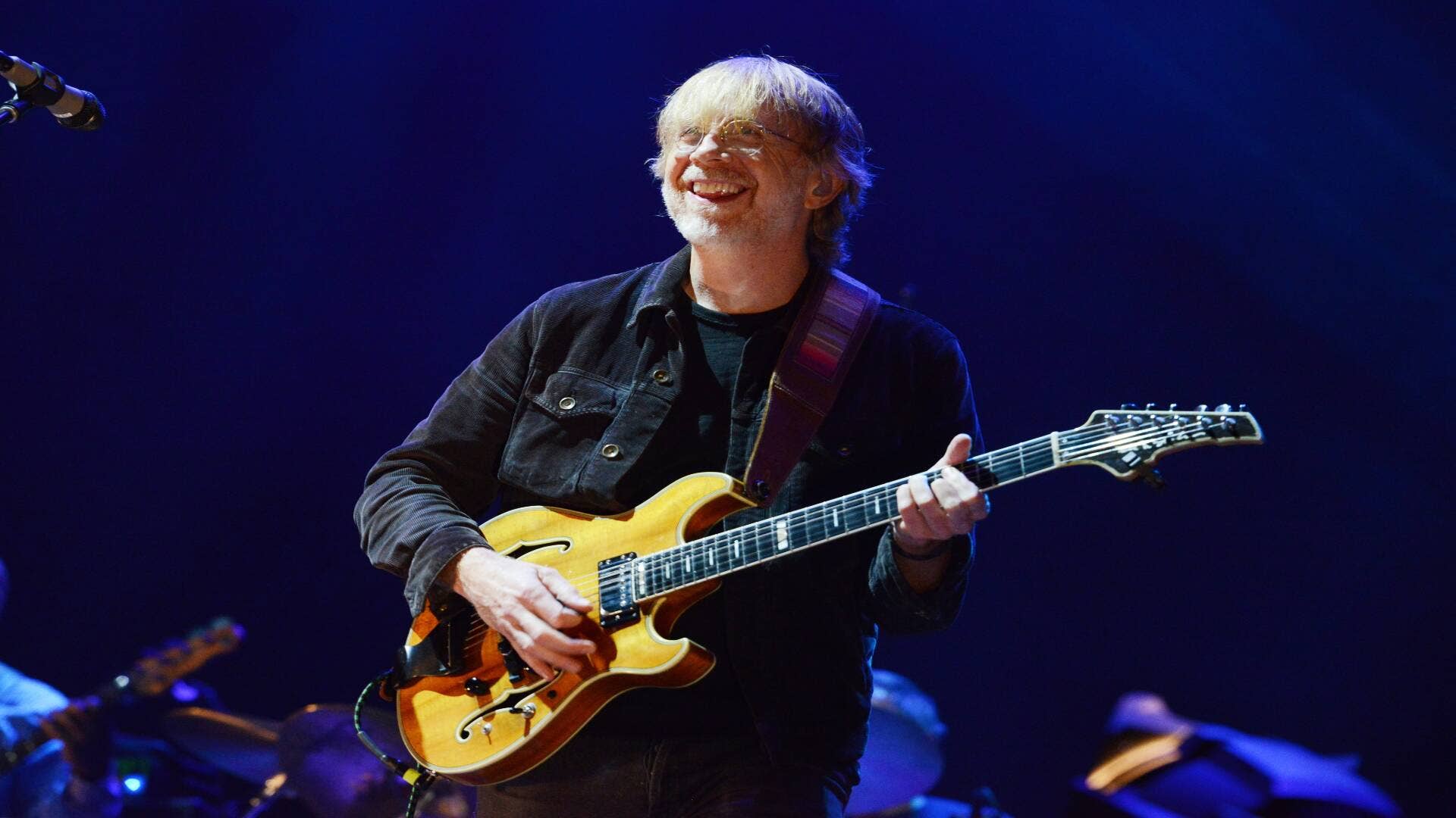 Las Vegas Strip Sphere signs popular rock band for new residency ...