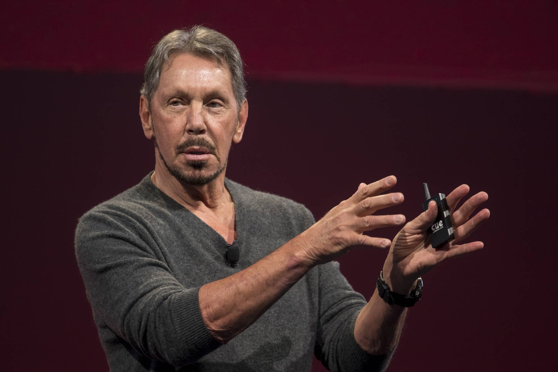 Major Wall Street bank drops jaw-dropping Oracle stock price target ...