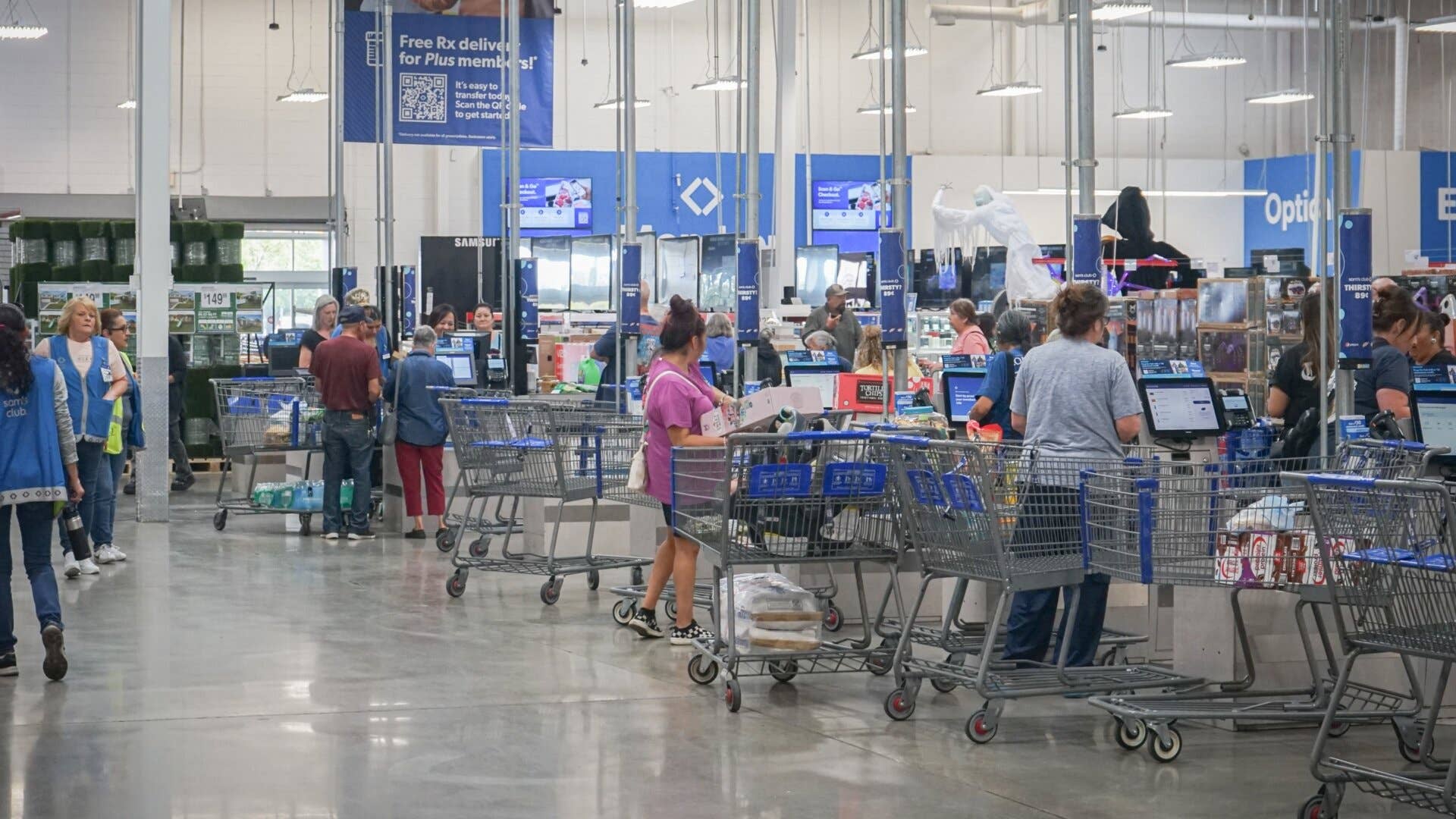 Sam’s Club uses Amazon playbook in push against Costco - TheStreet