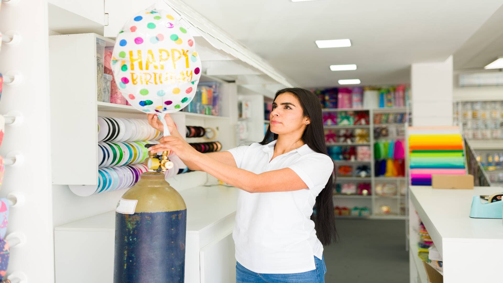 90-year-old party supply retailer files for Chapter 11 bankruptcy ...