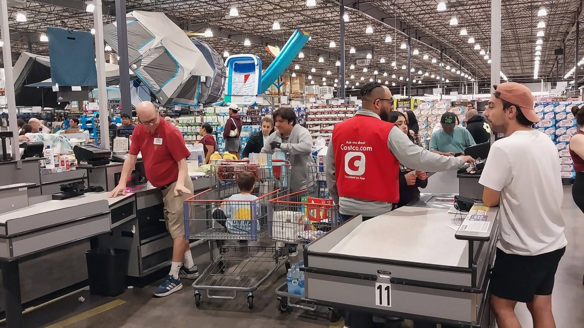 Popular Costco deal quietly removed from warehouses, website - TheStreet