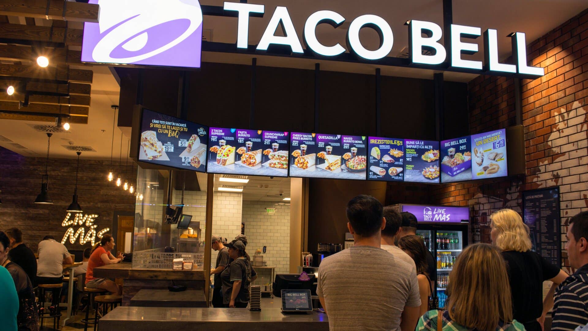 Taco Bell doubles down on making food affordable - TheStreet
