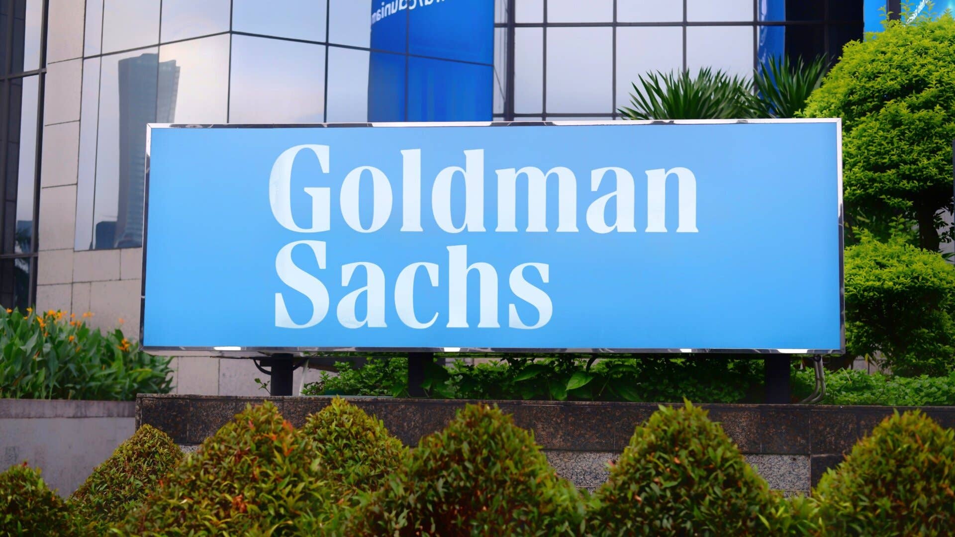 Salesforce: Goldman Sachs resets price target for dividend stock | CRM ...