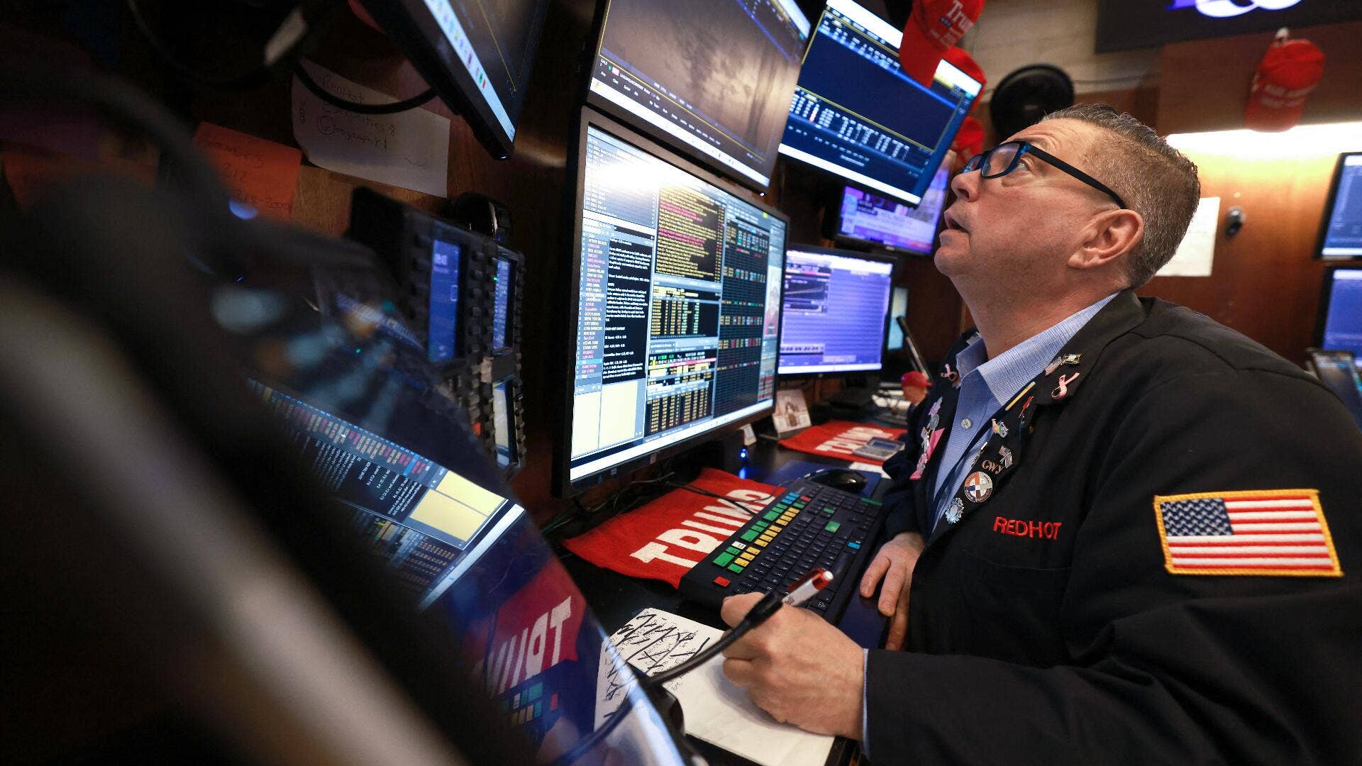 Veteran investors signal quiet stock market warning - TheStreet