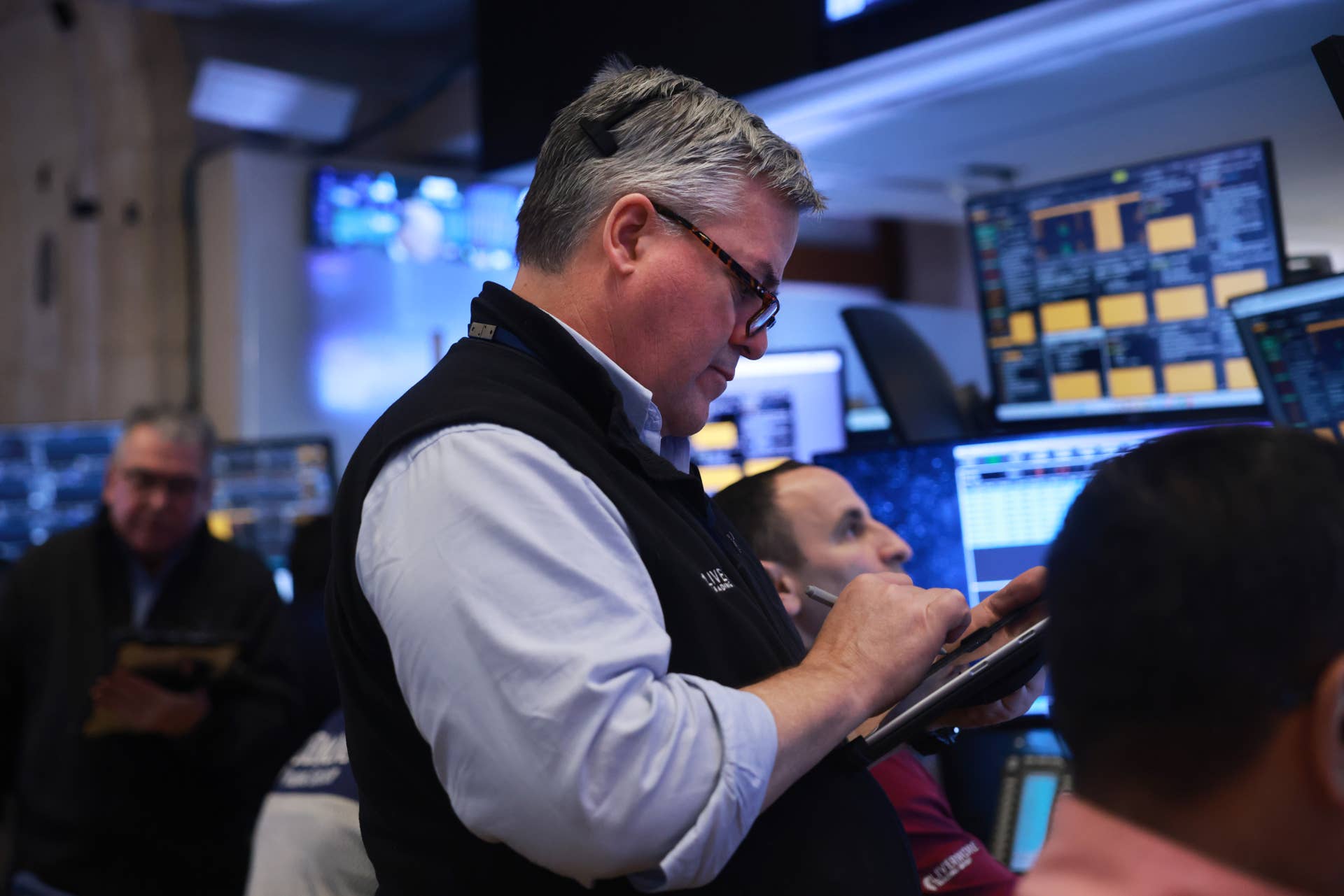 Vanguard S&P 500 ETF (VOO) Price, News & Historical Data - TheStreet