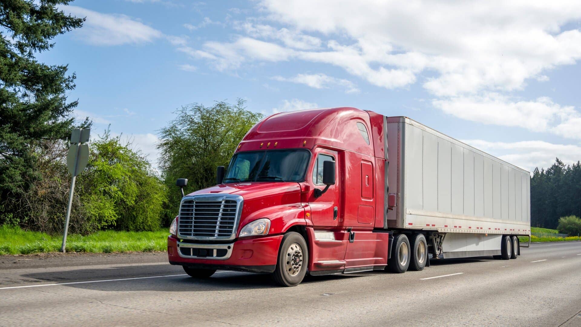 47-year-old troubled trucking company files Chapter 11 bankruptcy ...
