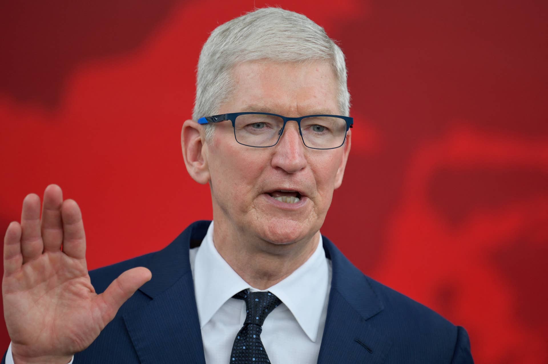 Apple CEO Tim Cook drops strong immigration message - TheStreet