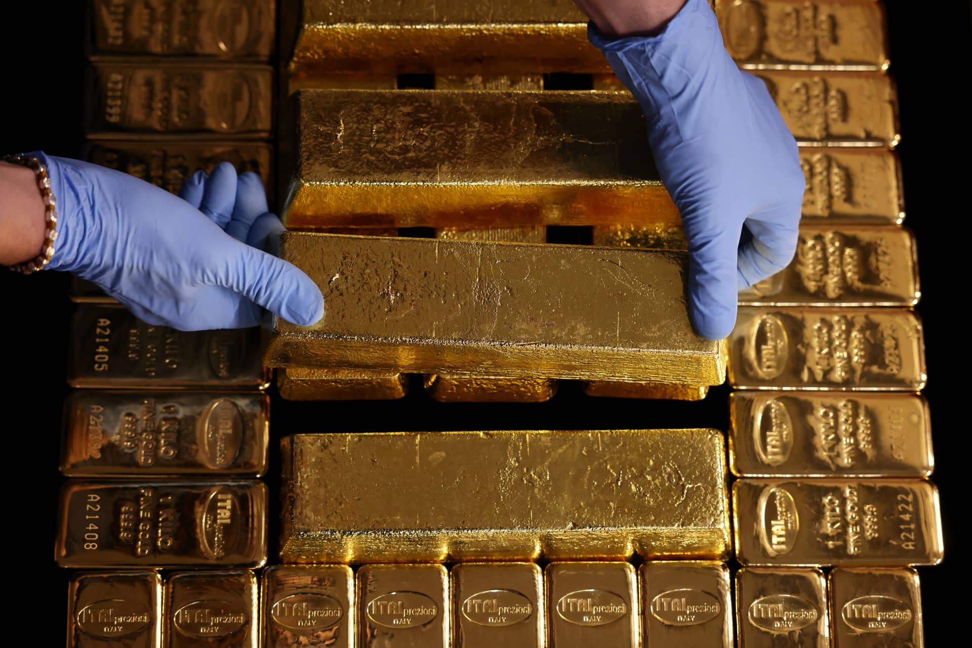 J.P. Morgan revamps gold price target for 2026 - TheStreet