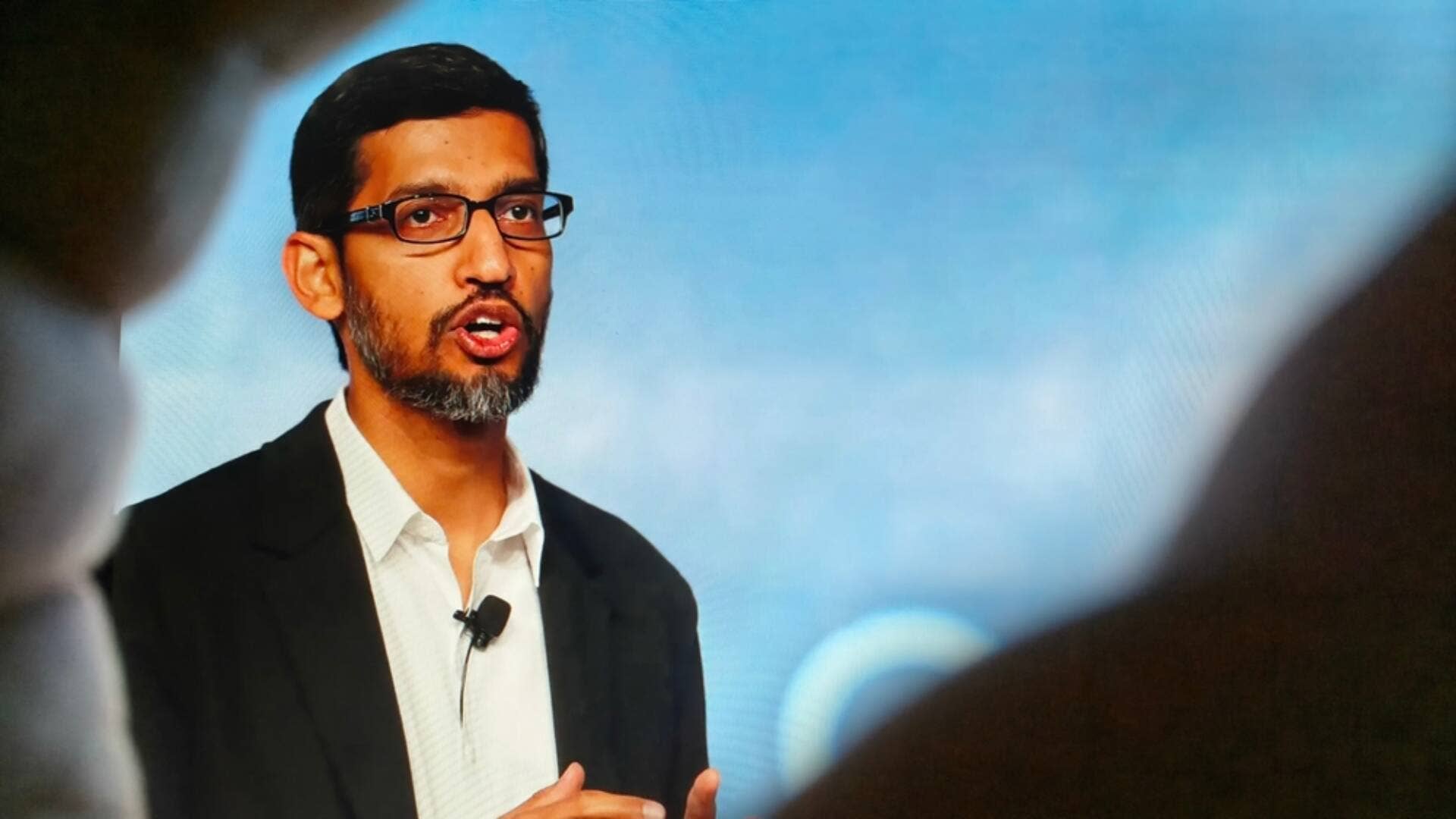 Alphabet: Renaissance sells $700 million in dividend stock | GOOGL ...