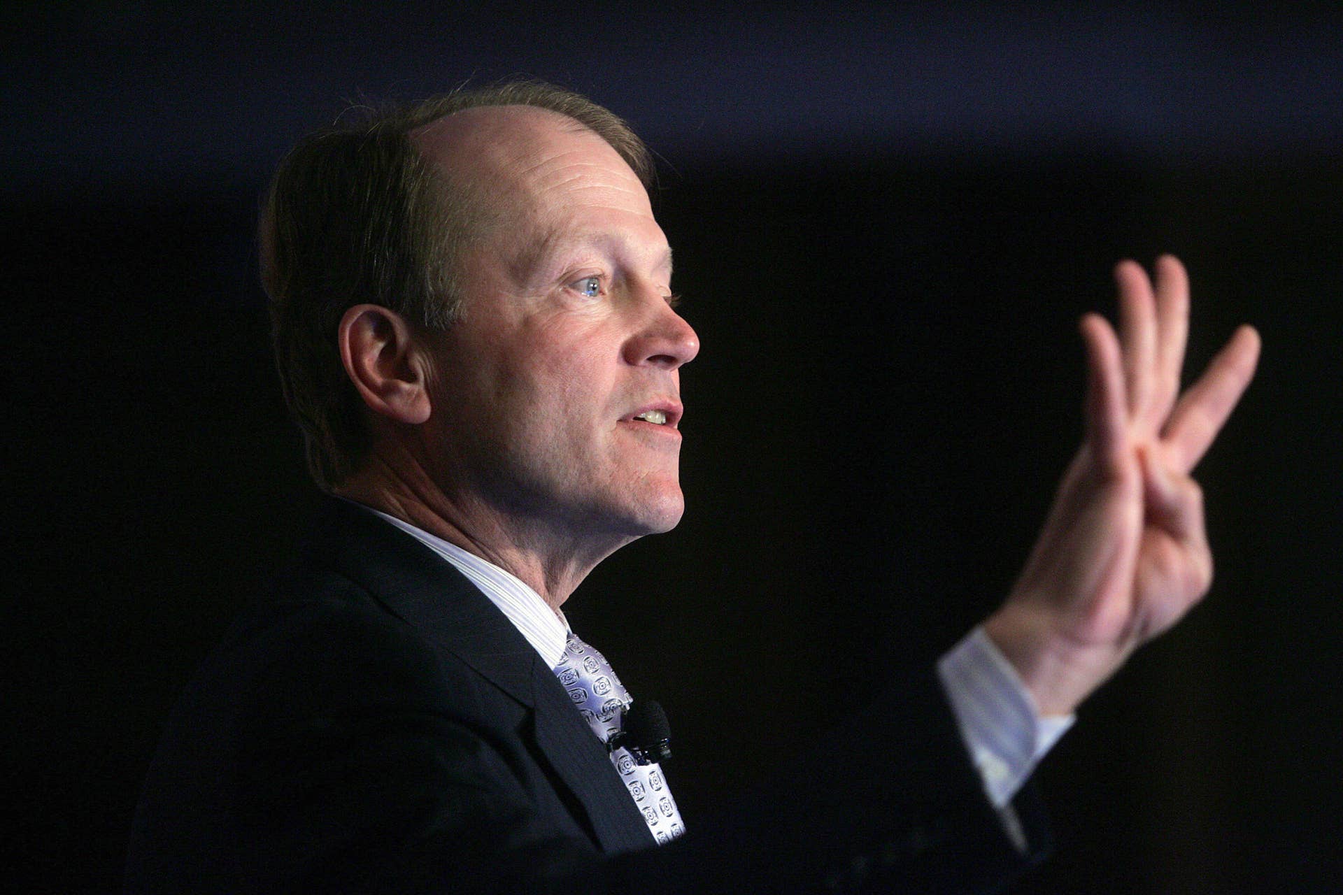 Veteran analyst drops a shocker on Cisco - TheStreet