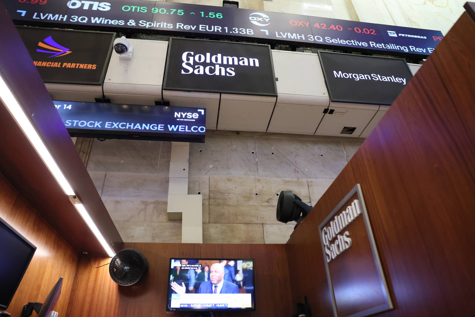 Goldman Sachs has stark message for investors in AI stocks - TheStreet