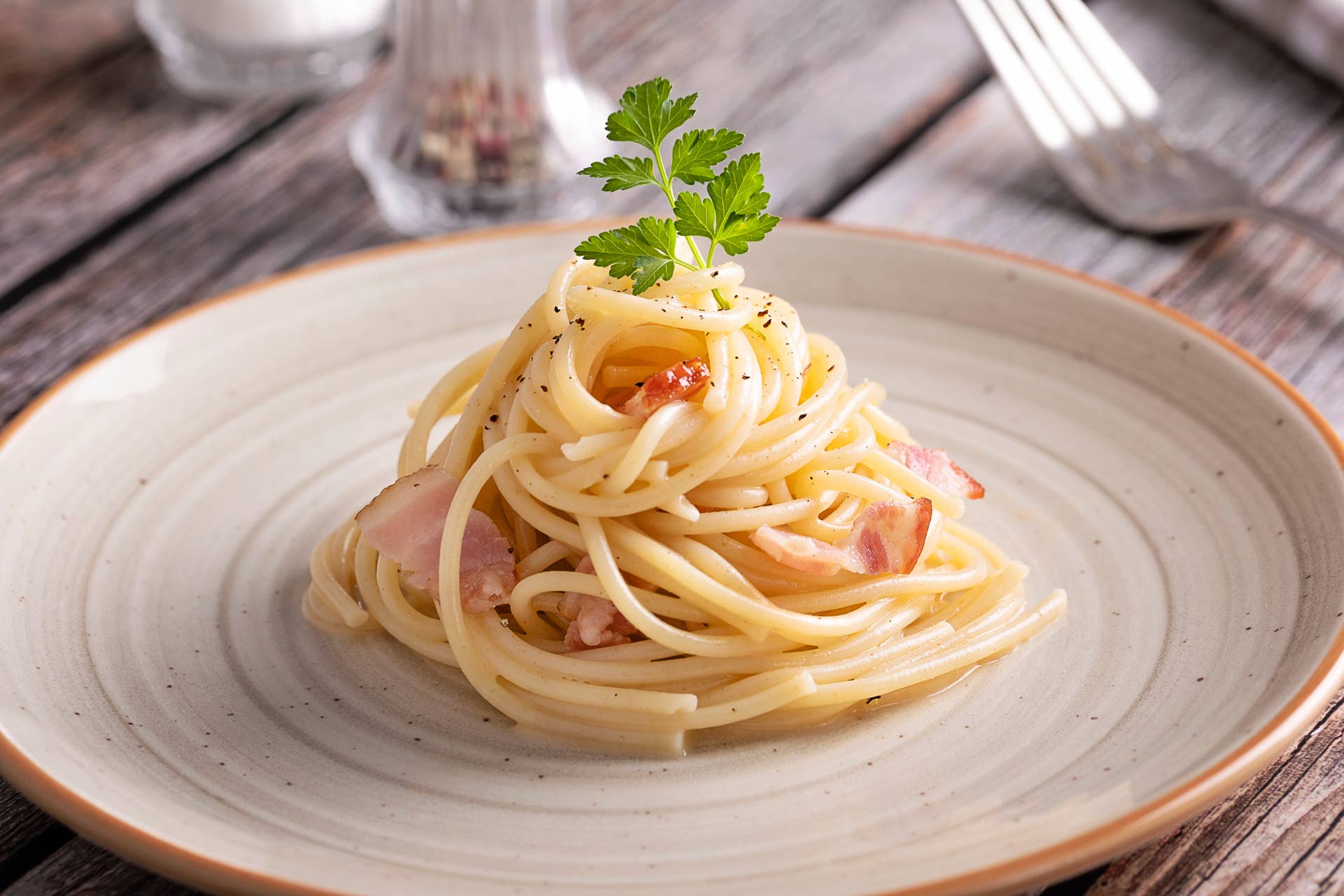 Bankrupt national Italian restaurant chain closes more locations ...