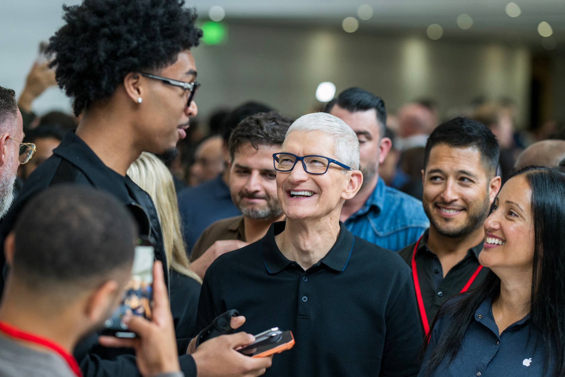 How many employees does Apple have in 2026? - TheStreet