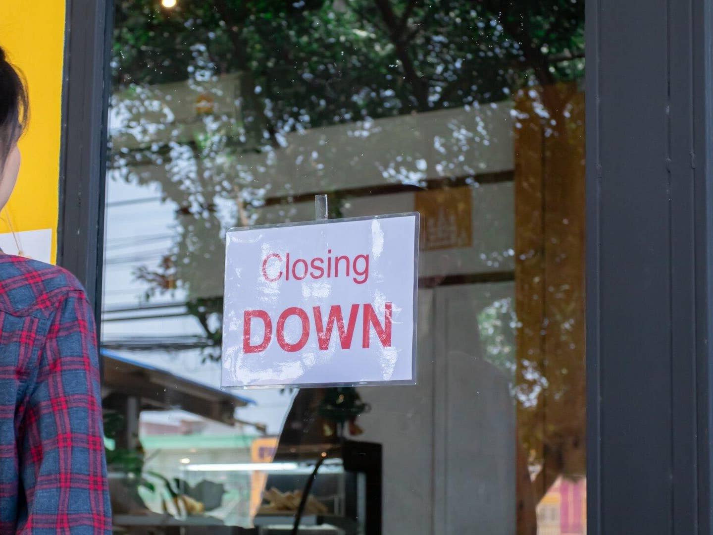 30-Year-Old Restaurant Chain Ending Operations in April - TheStreet