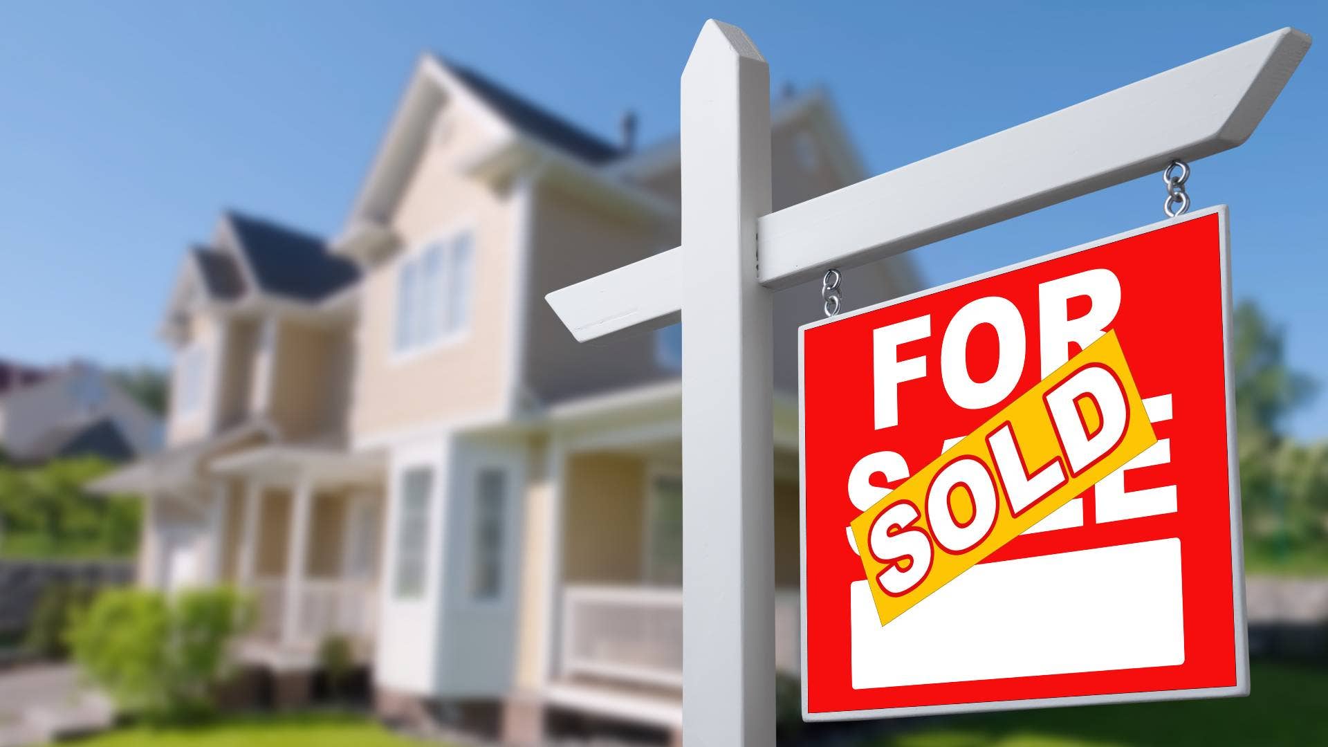 Zillow, Realtor.com uncover best time to sell home, earn more - TheStreet