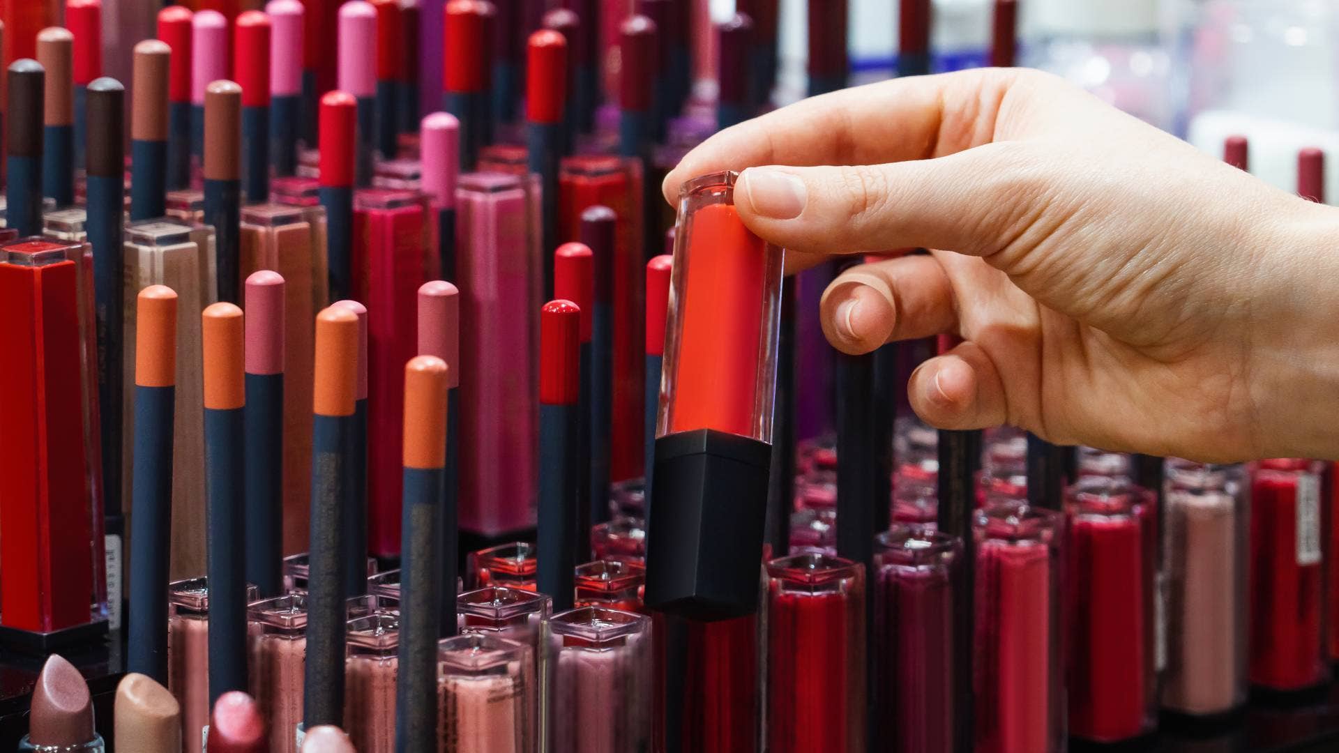 Major national beauty brand closes three-quarters of its stores - TheStreet