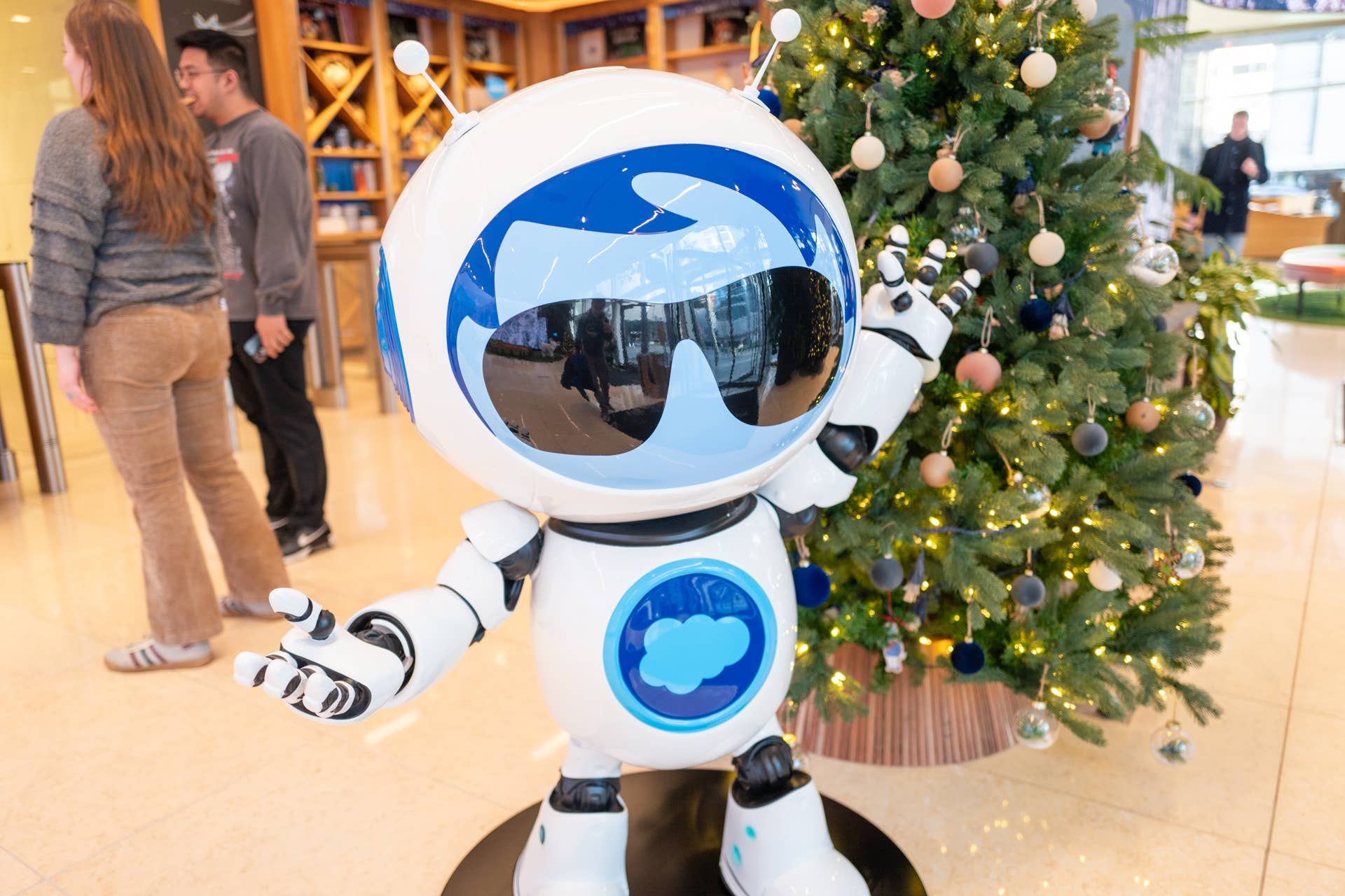 What does Salesforce do? Who uses it & how it changed everything ...