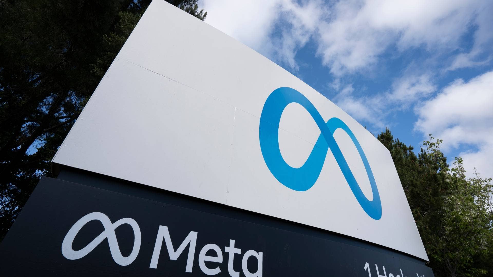 Meta layoffs hint at an income threat AI could worsen - TheStreet