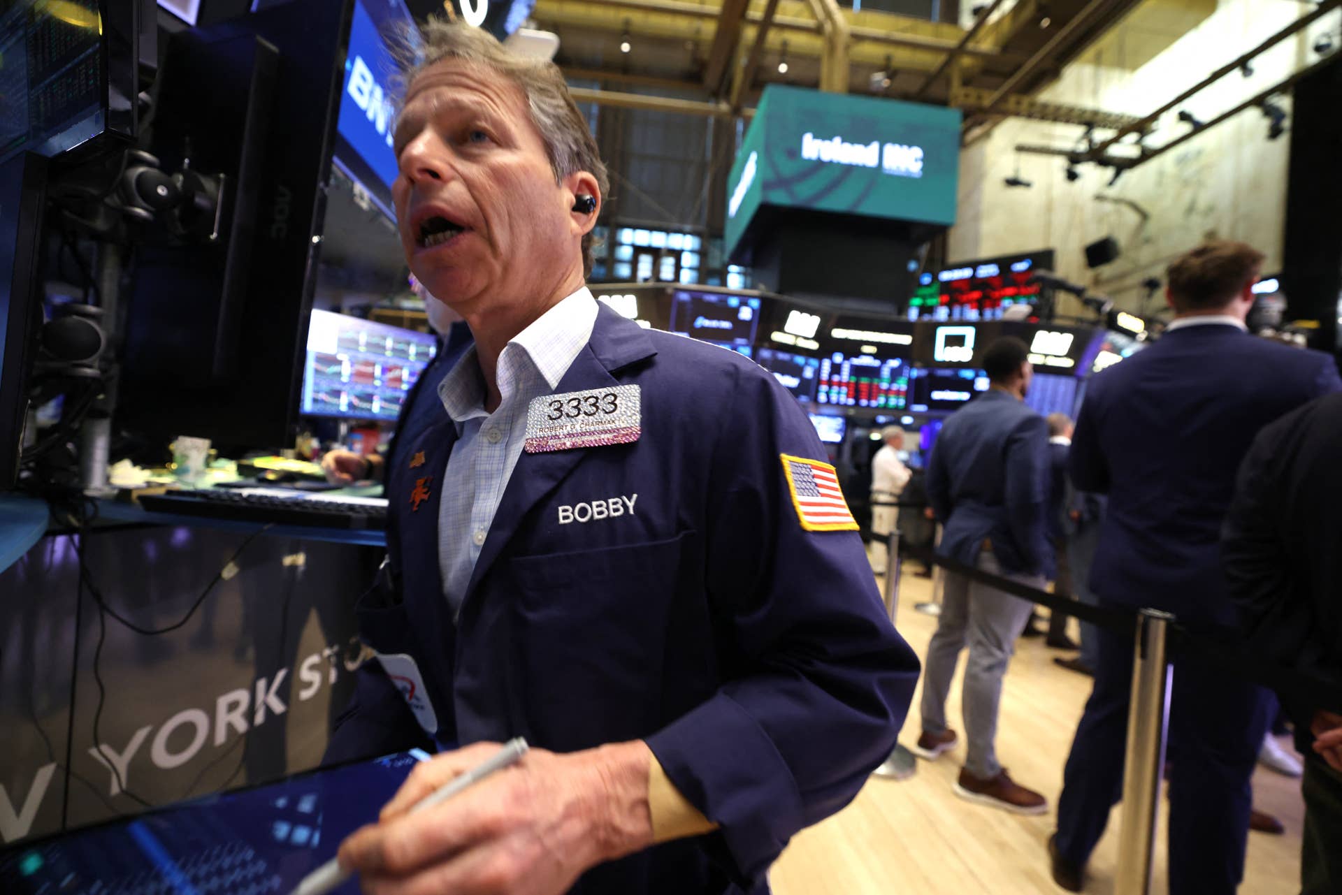 Stock Market Today (Apr. 6, 2026): Stocks edge higher, Trump doubles ...