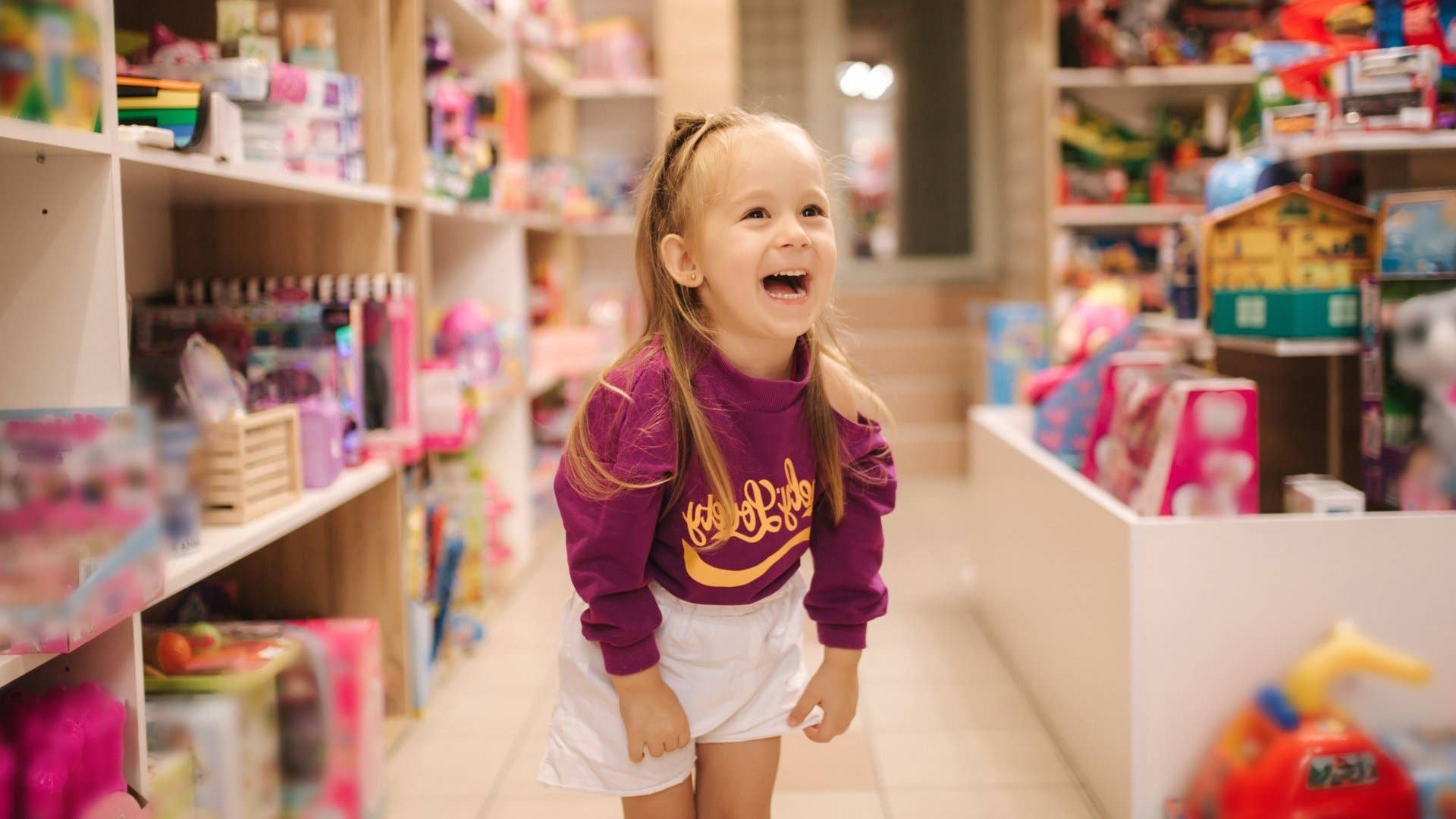 Famous toy retailer closed 59 stores, faces bankruptcy sale - TheStreet