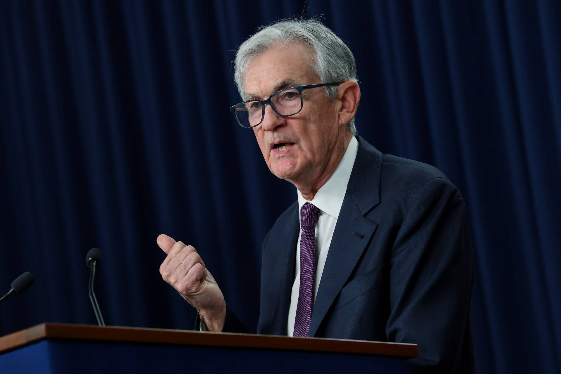 Powell’s Fed Future Unclear After DOJ Drops Probe - TheStreet