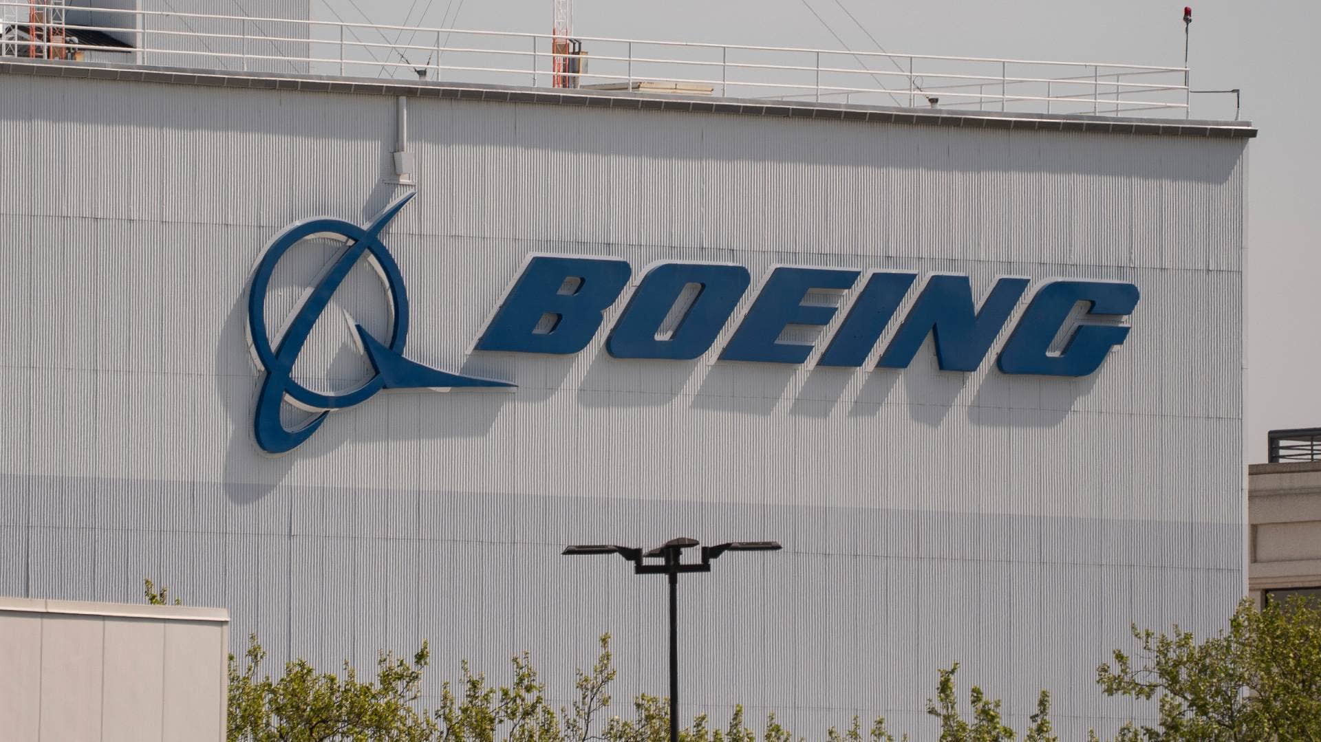 Boeing lands another huge military deal - TheStreet