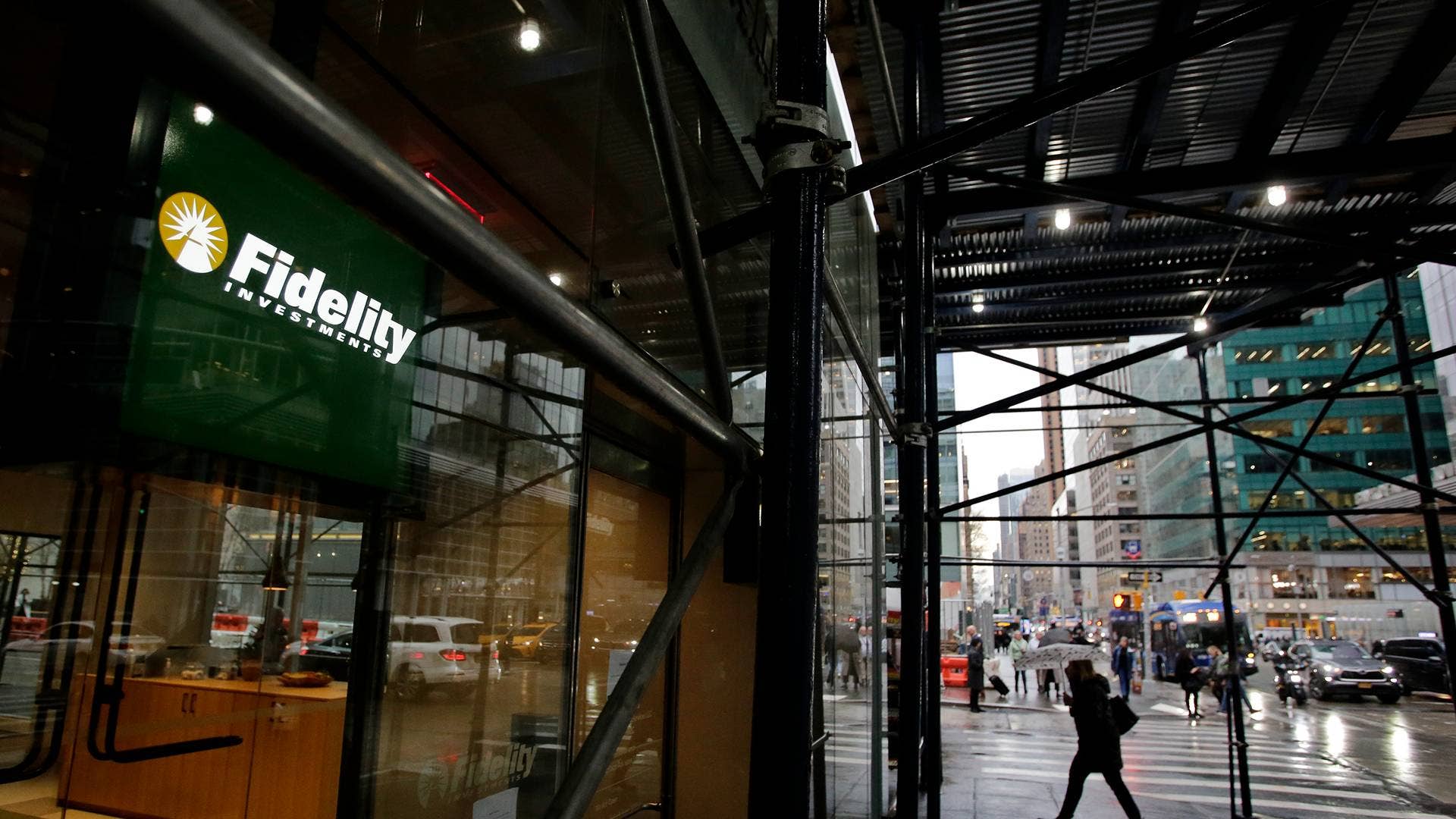 Fidelity finds a ticking time bomb in retirement plans - TheStreet