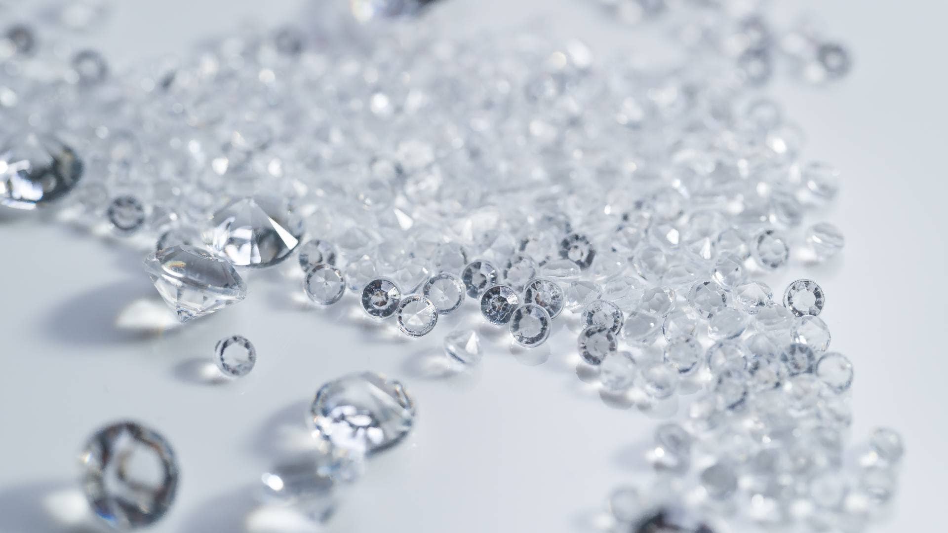 Price of diamonds crashes to lowest level this century - TheStreet