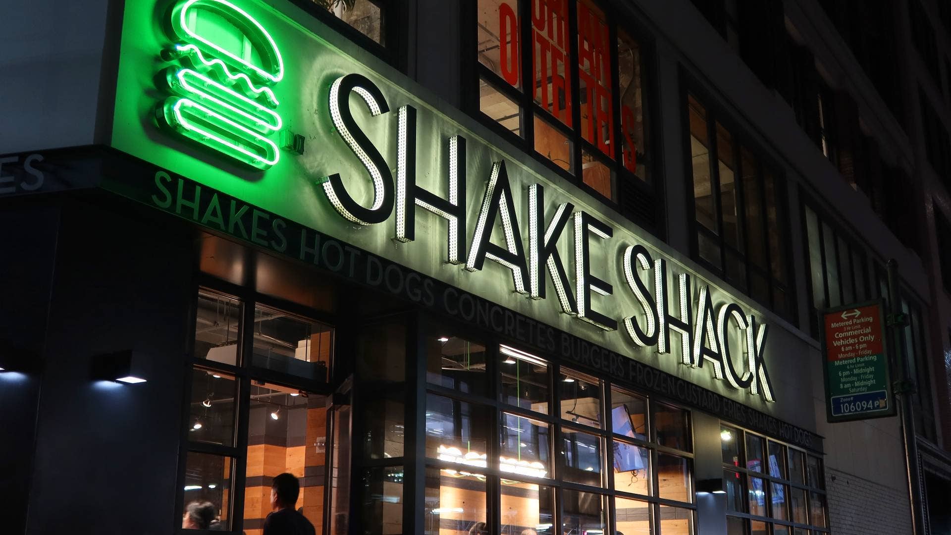 Shake Shack makes big changes to rival Chick-fil-A - TheStreet