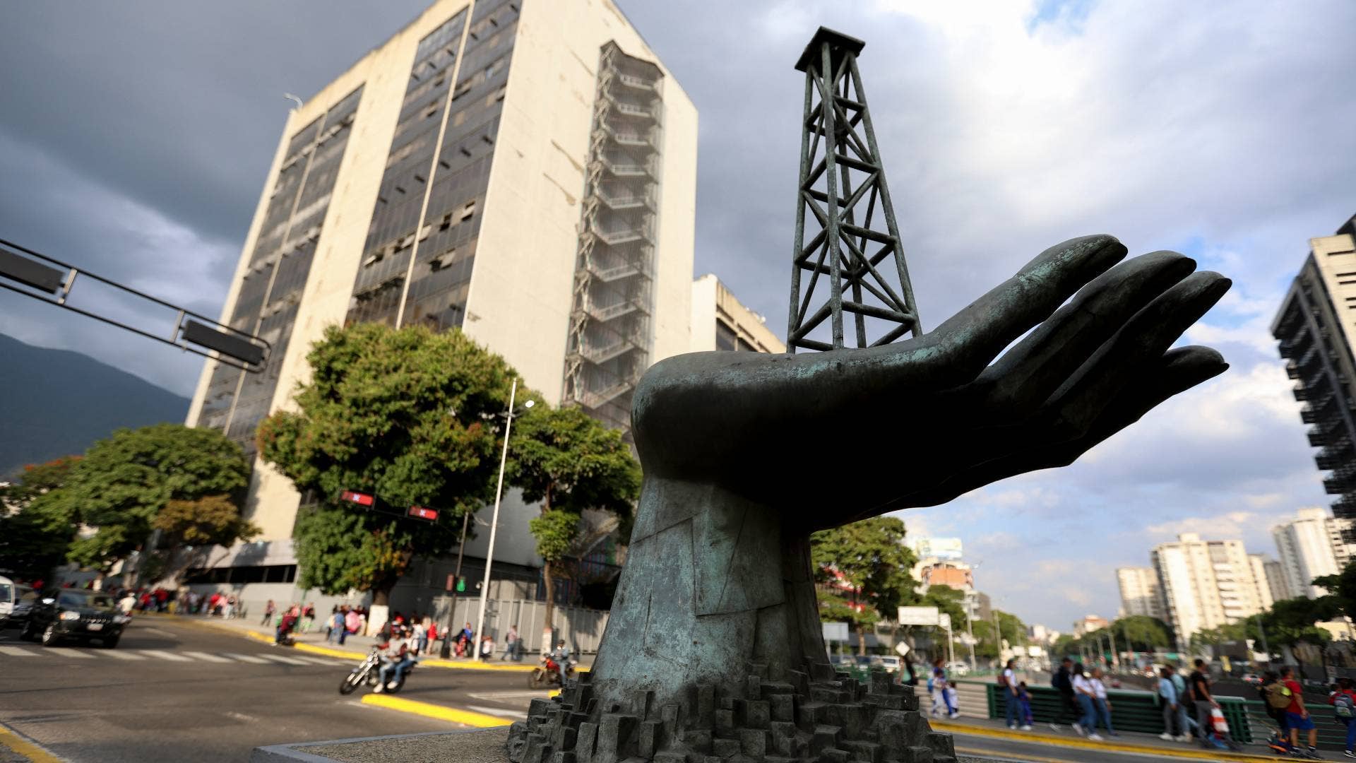 Chevron, Shell ink more surprising Venezuela deals - TheStreet
