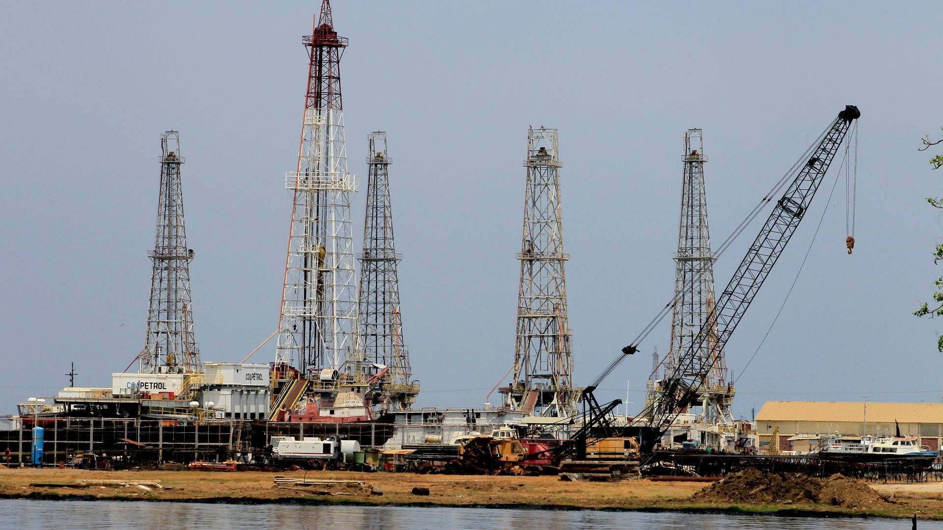 Chevron, Shell ink more surprising Venezuela deals - TheStreet